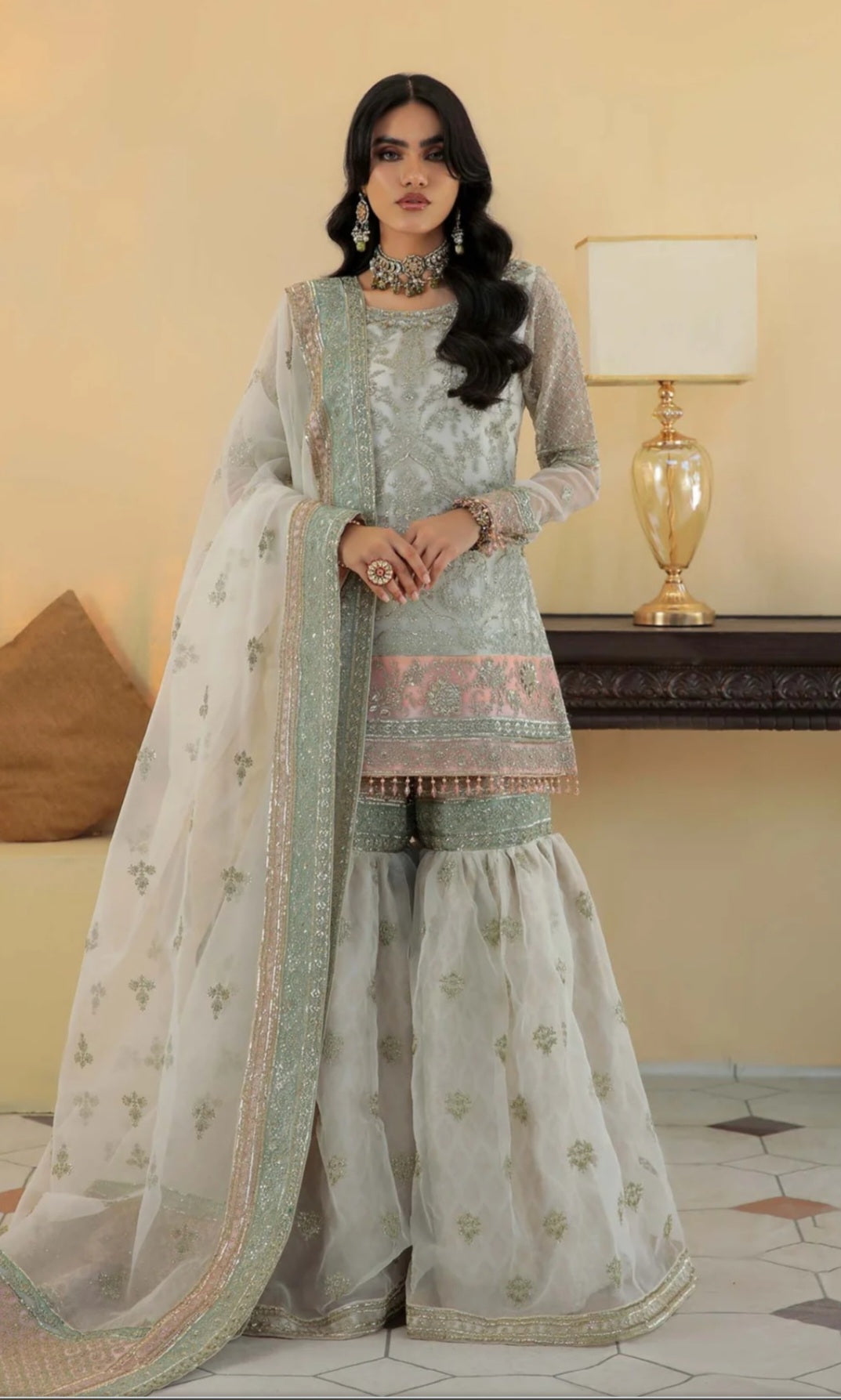 Mahtabe-jabin – Monz Fashion