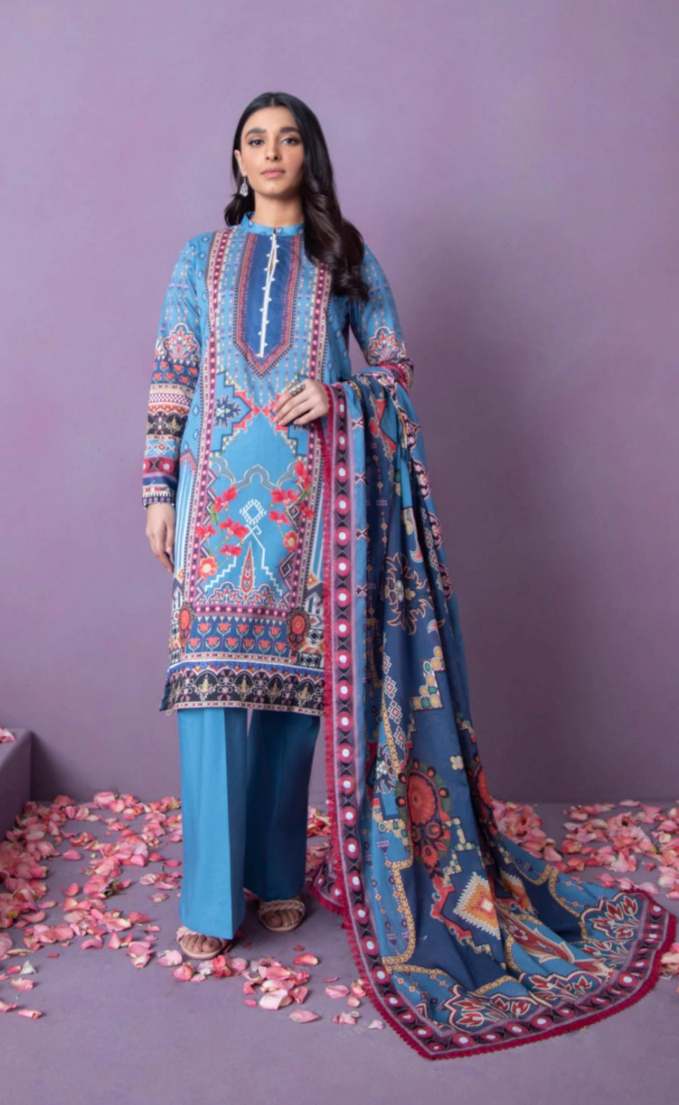 Sapphire 3 Piece Lawn Suit (Columbia Blue) – Monz Fashion